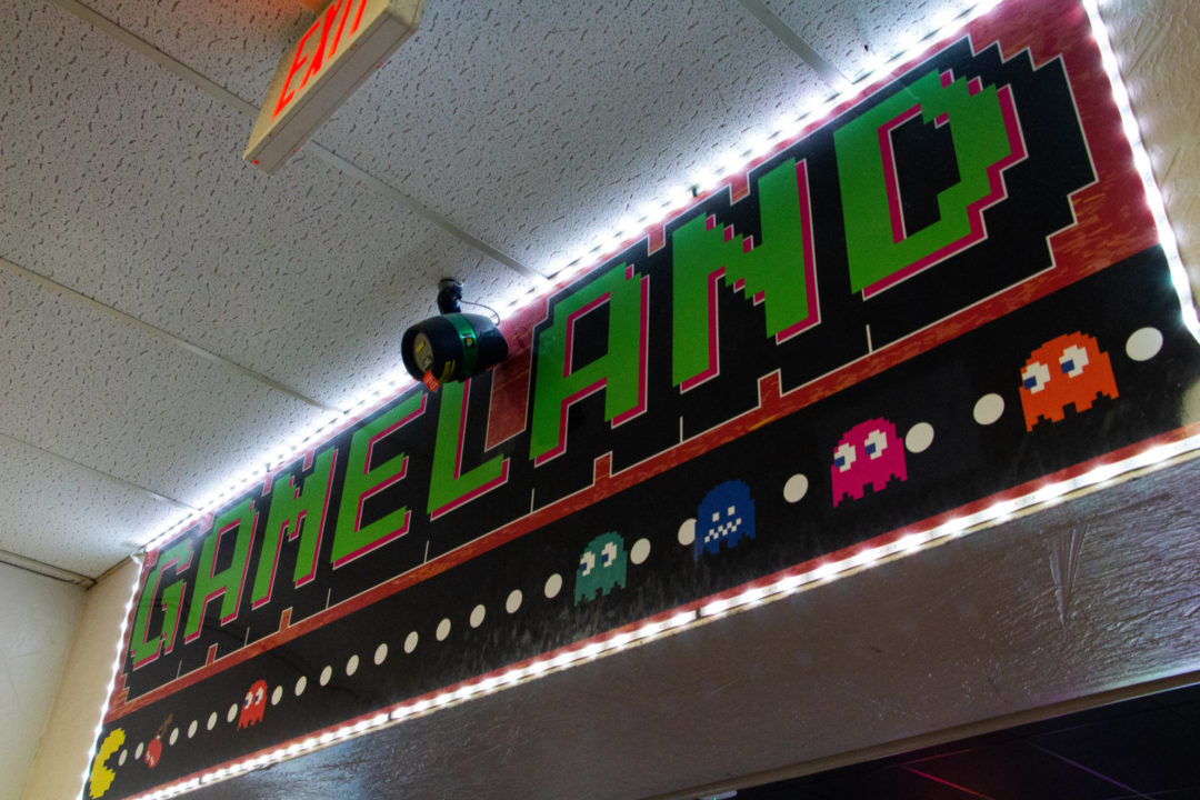 Gameland Arcade | The Latest and Greatest Games | Western Bowl